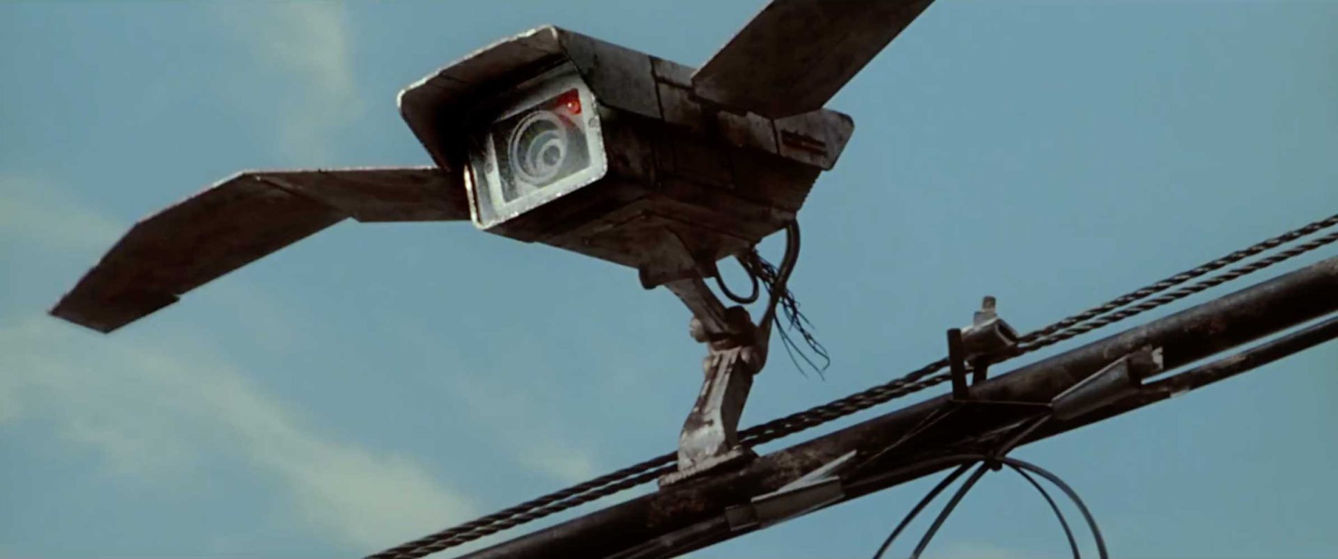 "The Birds" Meets "1984" in Ivan Zacharias' New Apple Spot - Motion ...