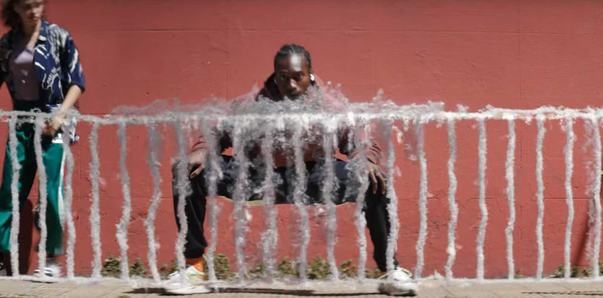 Juan Cabral and MJZ "Share the Joy" for Apple - Motion design - STASH ...