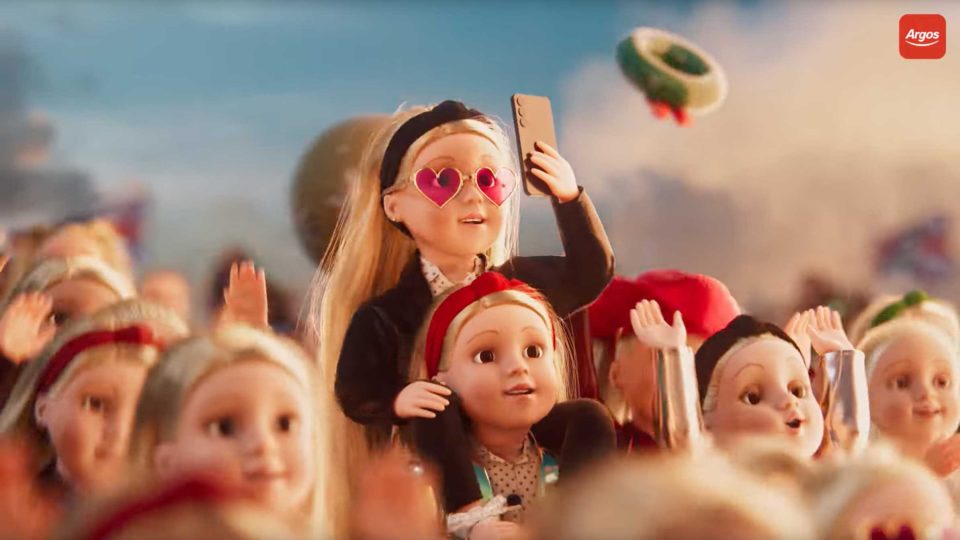 Argos Launches Holiday Ad Season with Dinosaur Rock - Motion design ...