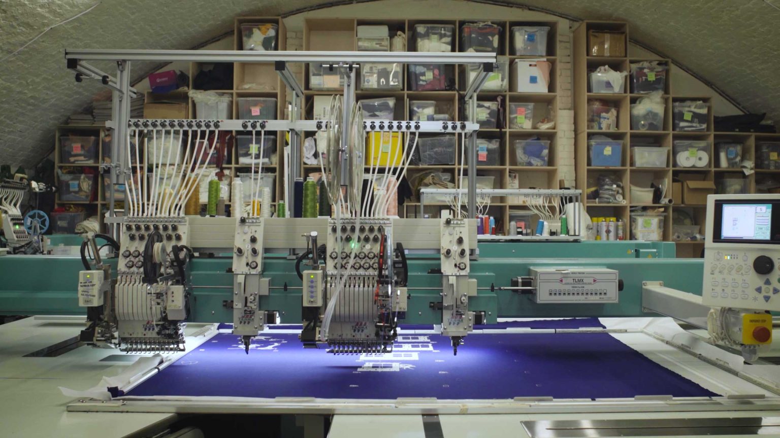 Blinkink Stitches up London Fashion Week for Burberry - Motion design ...