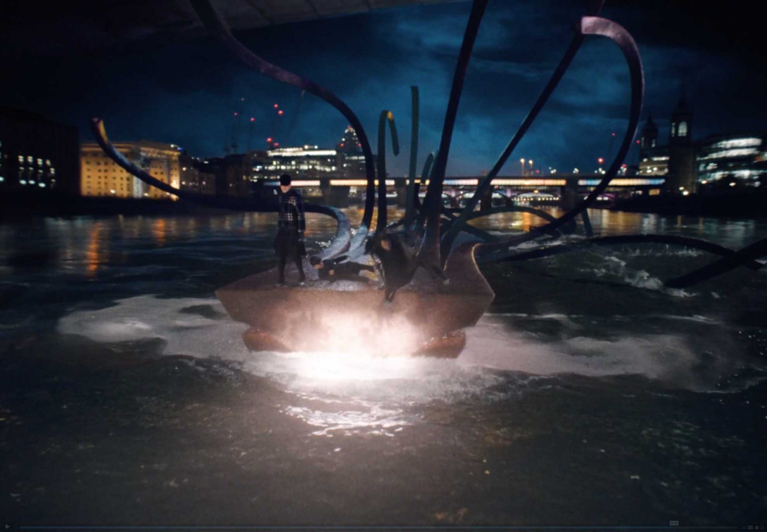 Burberry "Night Creatures" by Megaforce and The Mill - Motion design ...
