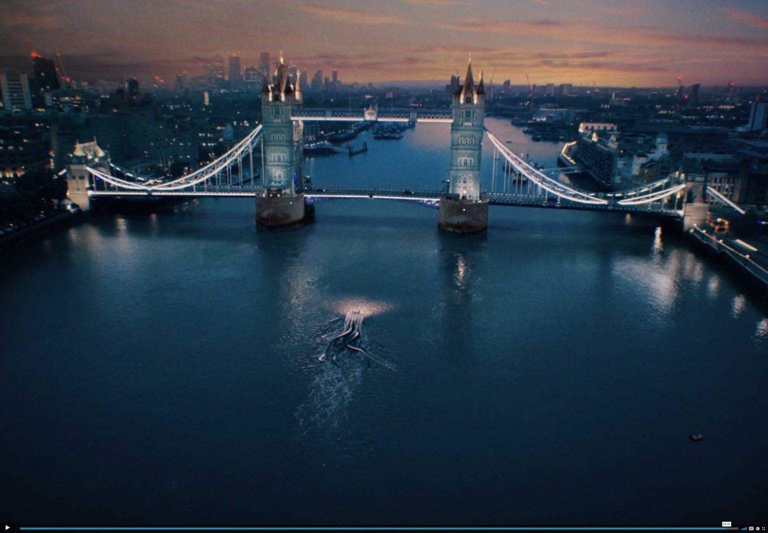 Burberry "Night Creatures" by Megaforce and The Mill - Motion design ...