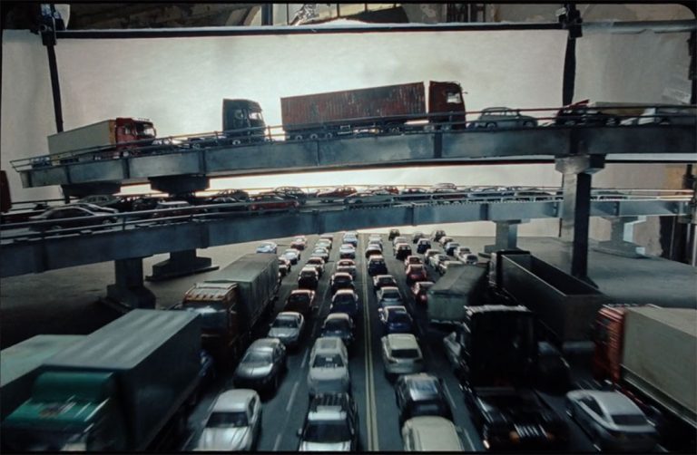 Dorian & Daniel Craft a Not So Wonderful World for Erste Bank - Motion ...