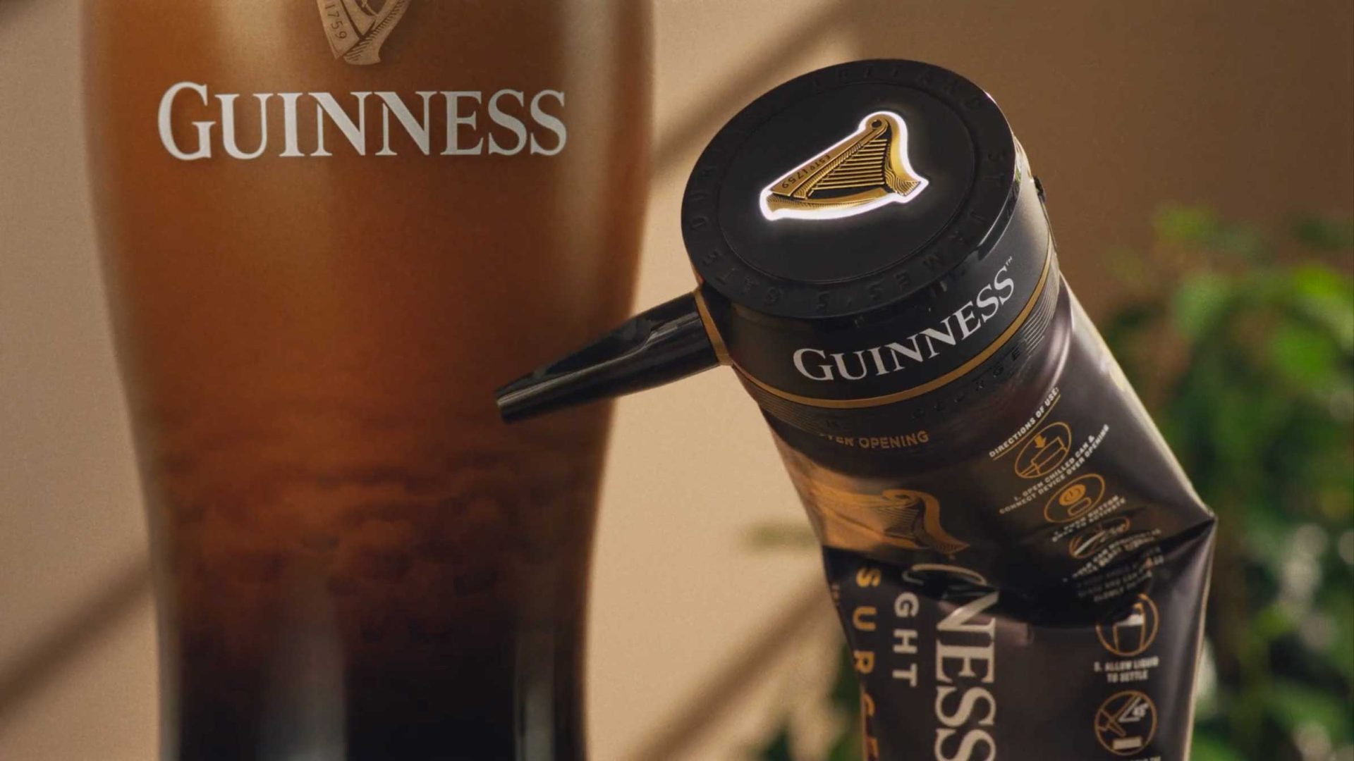 Johnny Kelly Gives the "Dancing Can" a Twirl for Guinness - Motion ...