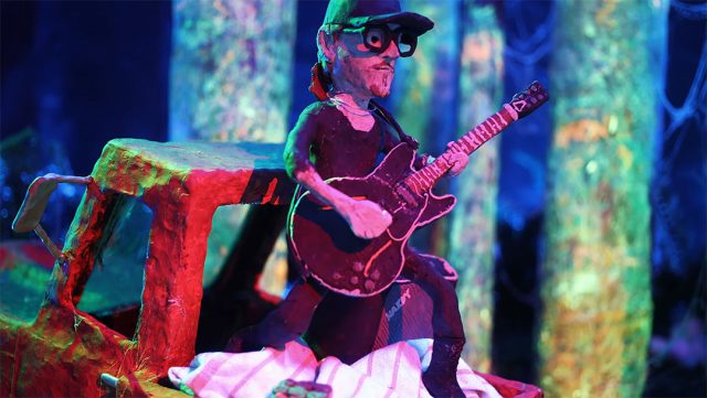 Lee Hardcastle Drops "The Mockingbird & The Crow" Music Video for HARDY ...