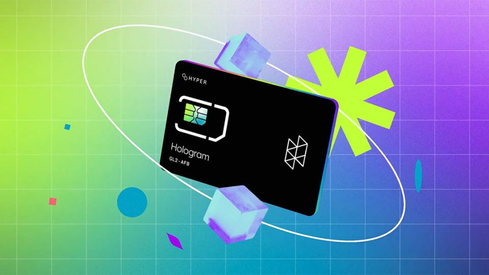 Illo Connects Hologram to the IoT Future in New Brand Film - Motion design - STASH : Motion ...