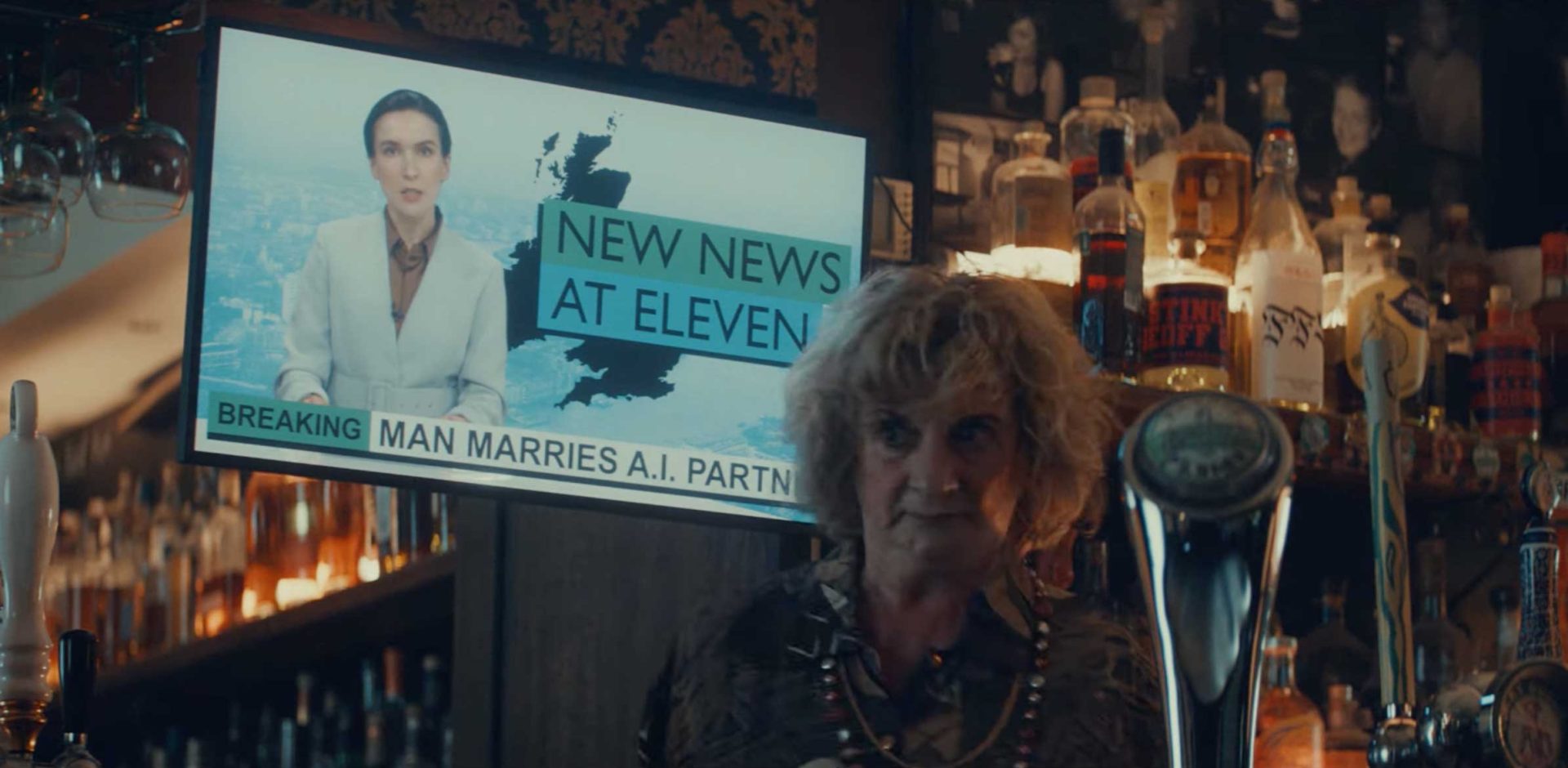 Vedran Rupic, Mother, and Black Kite do the Chicken - Motion design ...