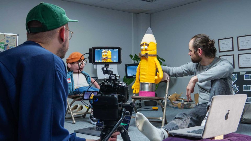 Puppet Madness: Behind the Scenes on "Group Session" - Motion design ...