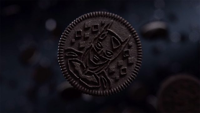 Oreo vs. The Batman Courtesy of Hans-Christoph Schultheiss and Sehsucht ...