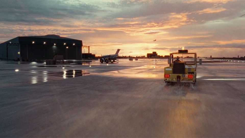 RAF "The Ultimate Level" Spot by Ryan Dzierzek and Engine - Motion design - STASH : Motion ...