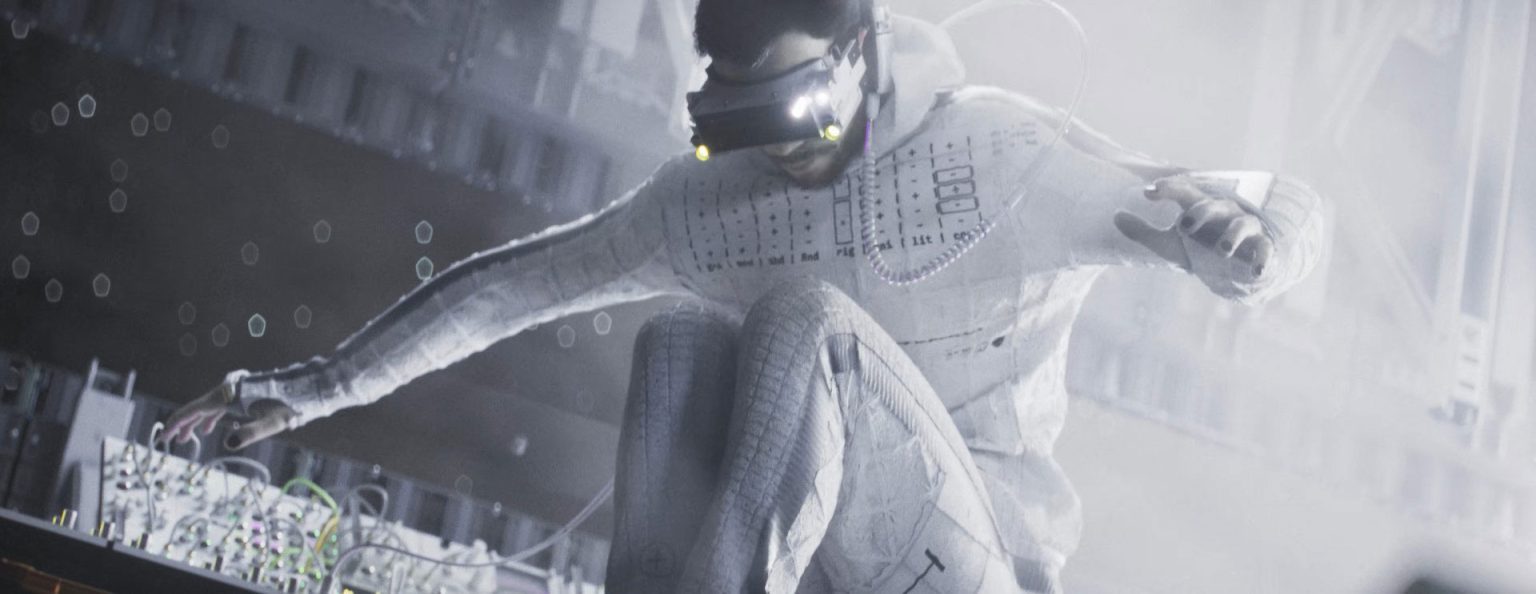 Leon Liang Drops “Solar Pulse” Short Film for Pause Originals - Motion ...