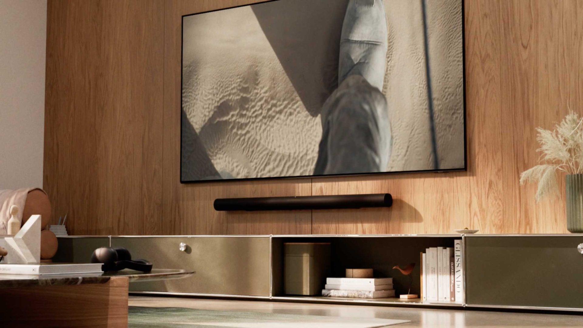 Ultra Immersive Sand: FutureDeluxe Unveils Sonos Arc Ultra - Motion ...