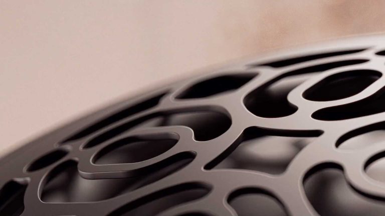 TACTYC Studio Unwraps Christmas Campaign for Devialet - Motion design ...