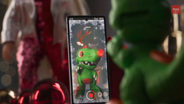 Traktor and Untold Serve Up Tiny Dancer and Dinosaur for Argos Holiday Spot - Motion design ...