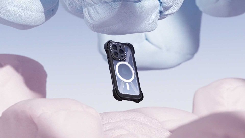 Superdesigners Try to Destroy CASETiFY's Ultra Bounce Case - Motion ...