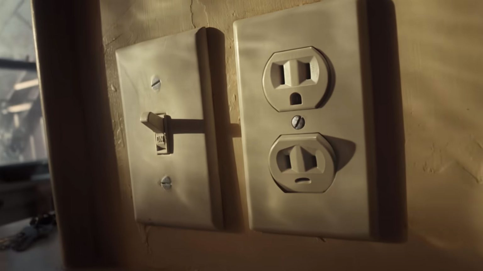 François Rousselet Sings the Praises of the iPhone 15 Plus Battery Life ...